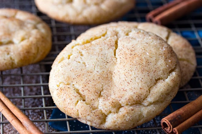Snickerdoodle Cookies - Sugar Spun Run