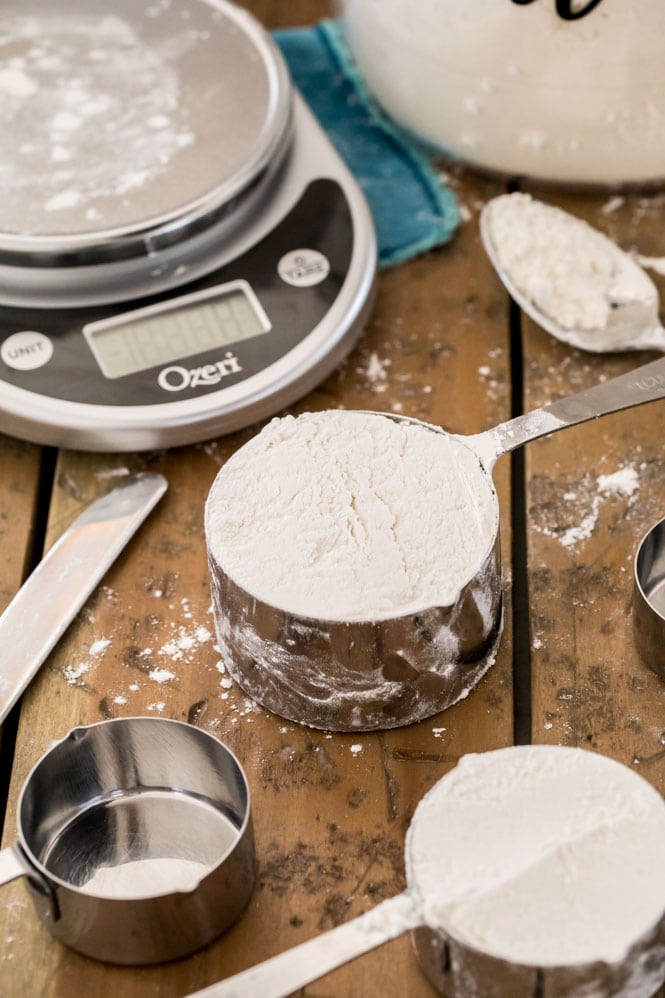 How To Measure Flour The Right Way Sugar Spun Run