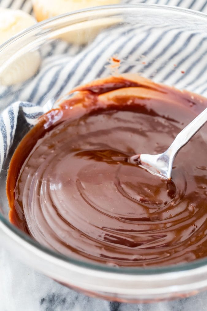 Boston Cream Cupcakes - Sugar Spun Run