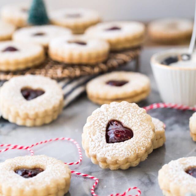 Linzer Cookies - Sugar Spun Run