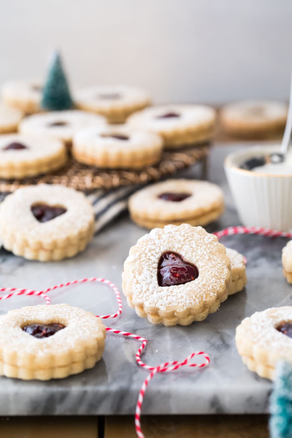 Linzer Cookies - Sugar Spun Run