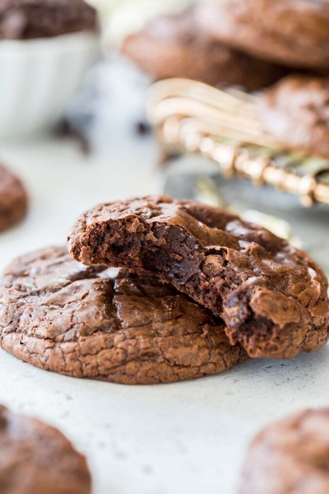 Flourless Chocolate Cookies - Sugar Spun Run
