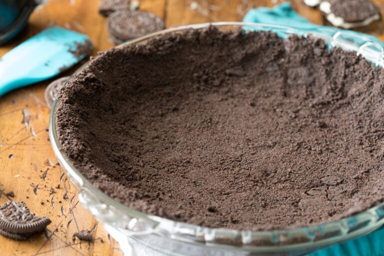 Easy Oreo Crust Recipe - Sugar Spun Run