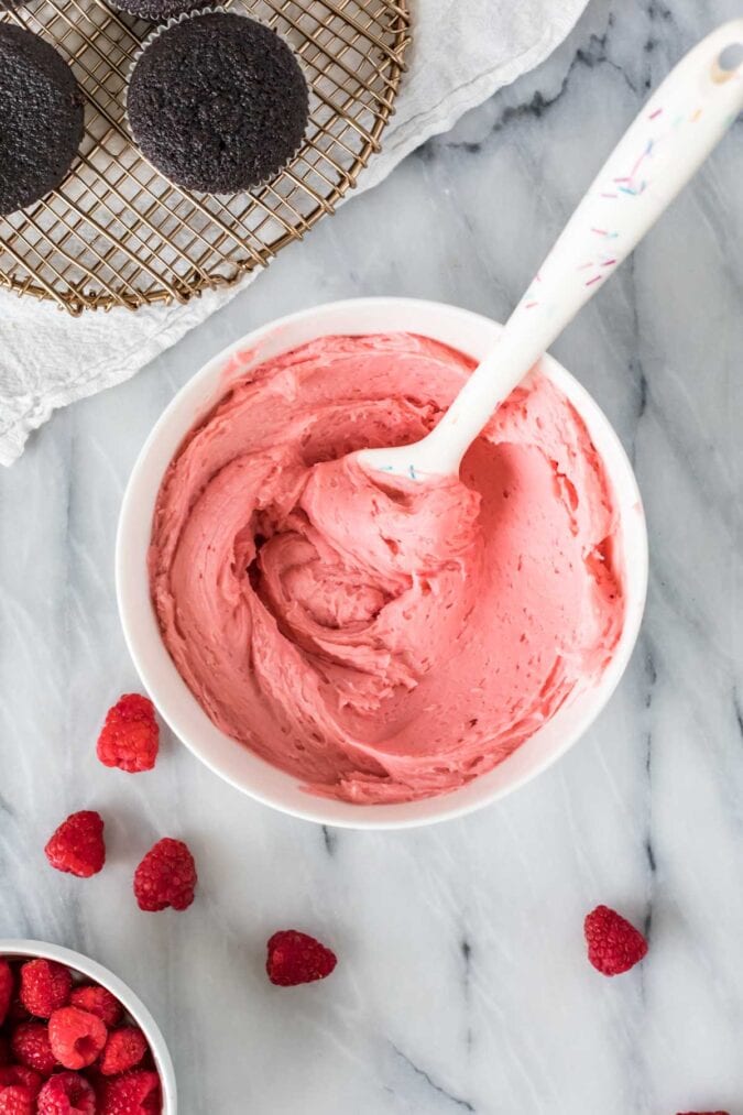 Raspberry Buttercream Frosting - Sugar Spun Run
