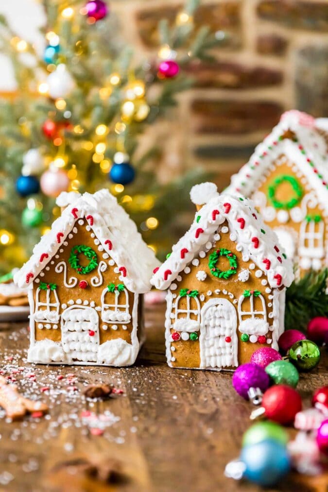 Gingerbread House Recipe - Sugar Spun Run