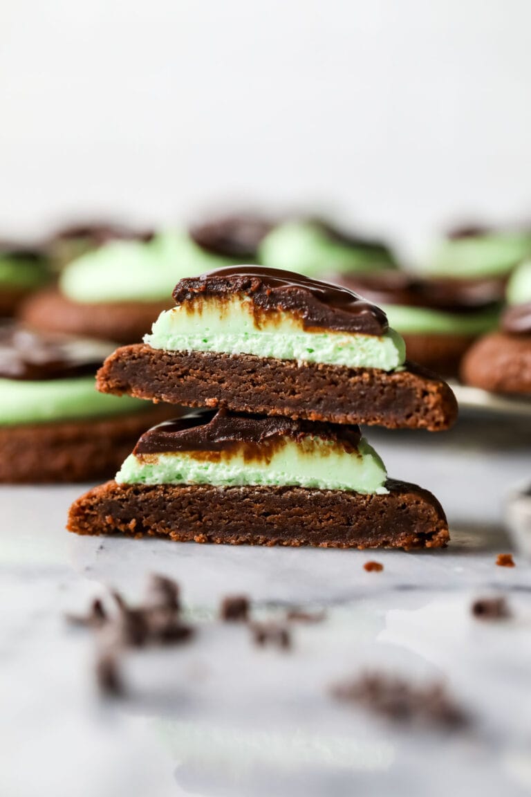 Mint Chocolate Cookies - Sugar Spun Run