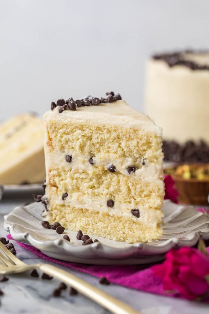 Cannoli Cake - Sugar Spun Run - Recipes Vista