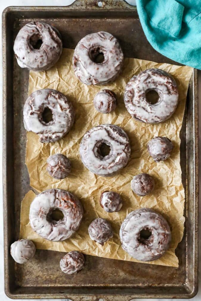 Old-Fashioned Chocolate Donuts - Sugar Spun Run