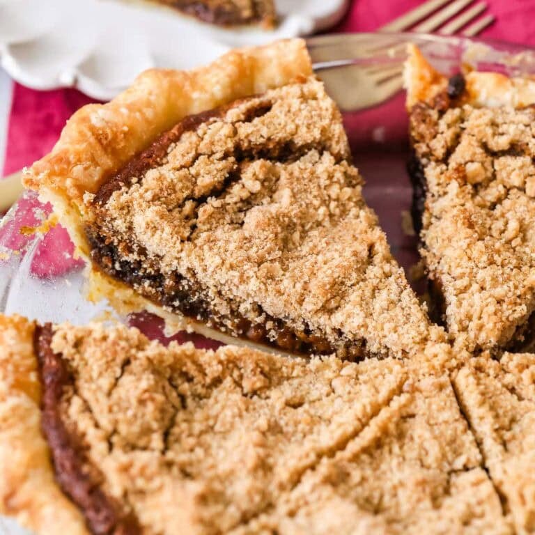 Amish Shoofly Pie - Sugar Spun Run