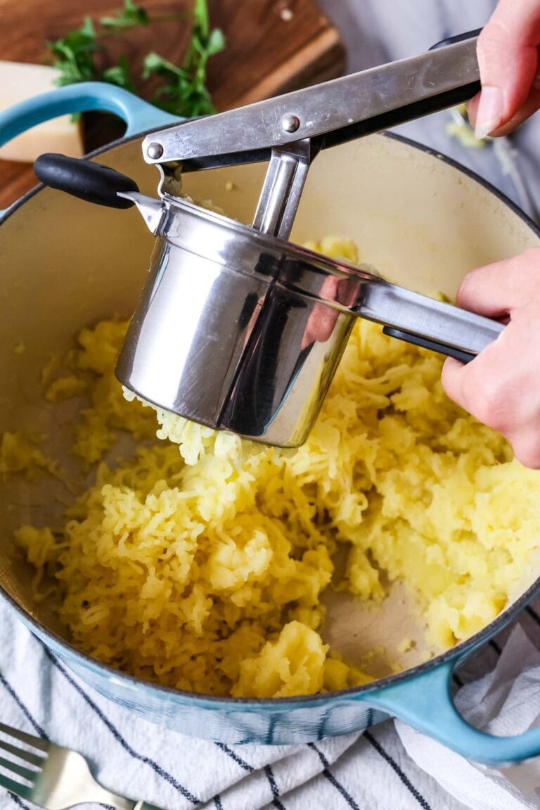 The Best Mashed Potatoes Recipe (Creamiest Ever!) - Sugar Spun Run