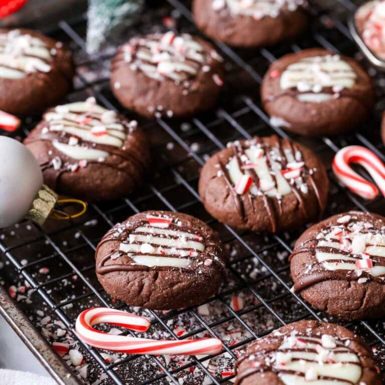 Chocolate Crinkle Cookies - Sugar Spun Run